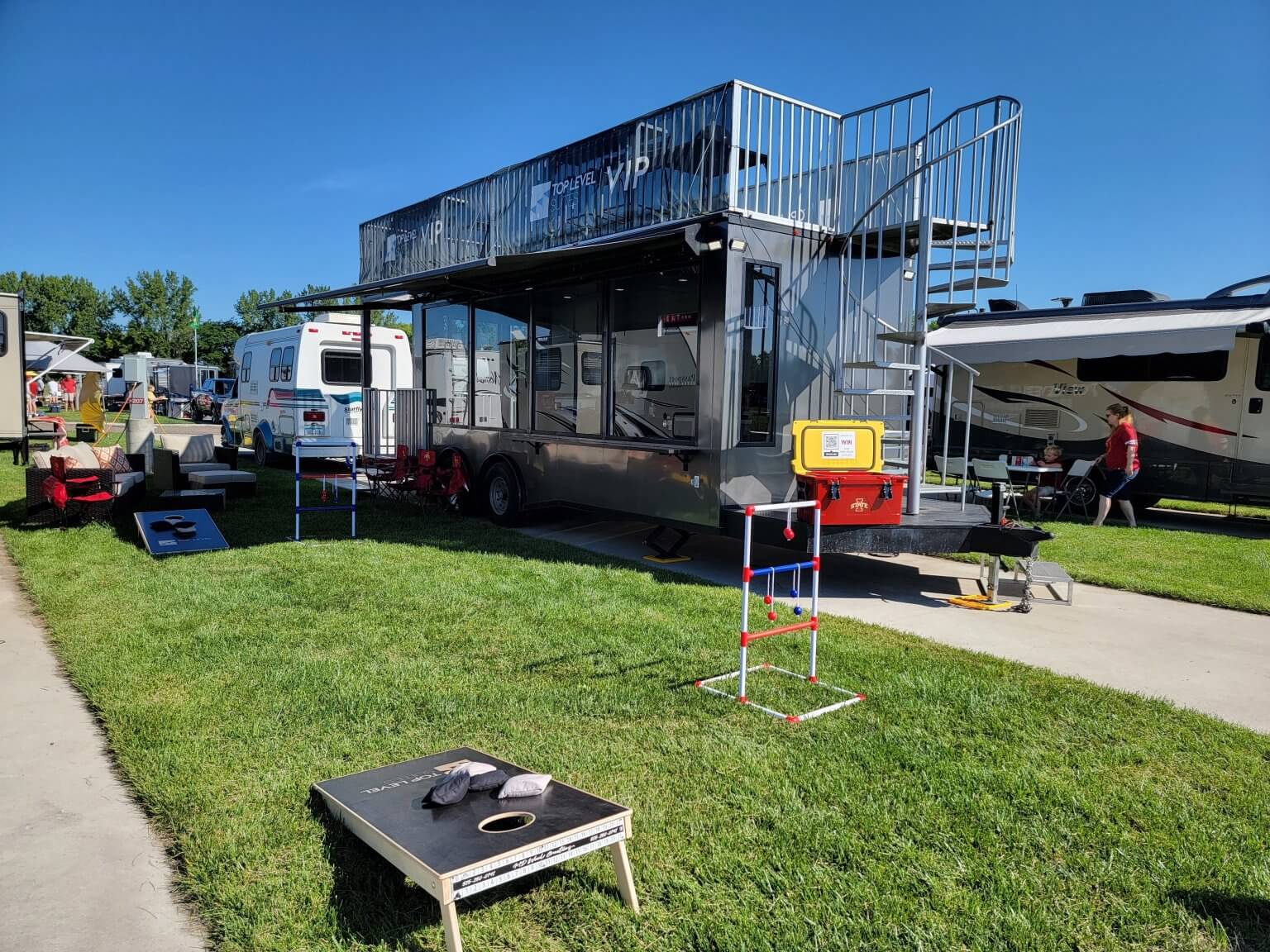 Taking Tailgating to the Next Level with Luxury Tailgates | Top Level ...